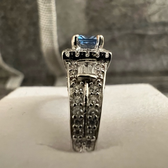 Bomb Party | Jewelry | Bomb Party Unicorn Ring Rbp249 Size 8 | Poshmark